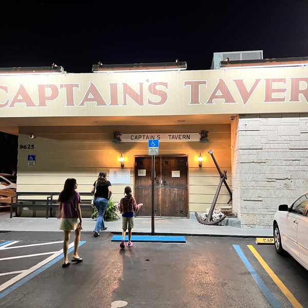 Captain's Tavern - 37 tips