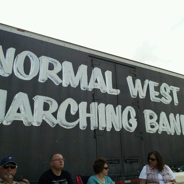 Normal West High School - 501 N Parkside Rd