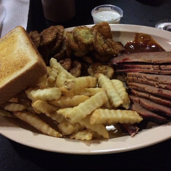 Treemendous BBQ - BBQ Joint