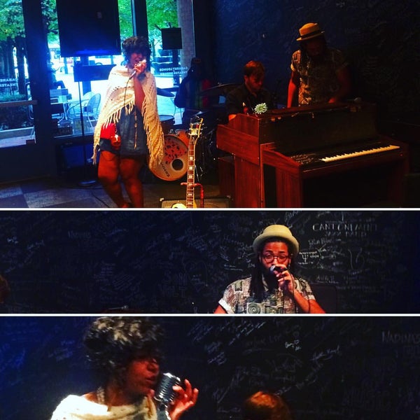 Backstage Bar - Jazz and Blues Venue in Pittsburgh