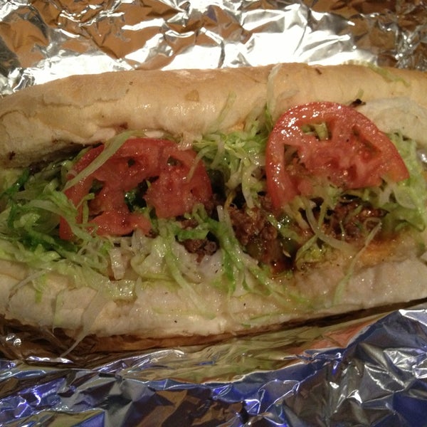 Captain Nemo's Submarine Sandwiches - 4 tips