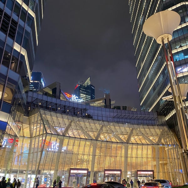 ifc mall 国际金融中心商场 - Lùjiāzuǐ - 浦东, 上海市