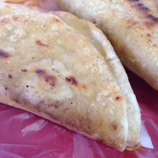 El César de los Tacos - Taco Restaurant