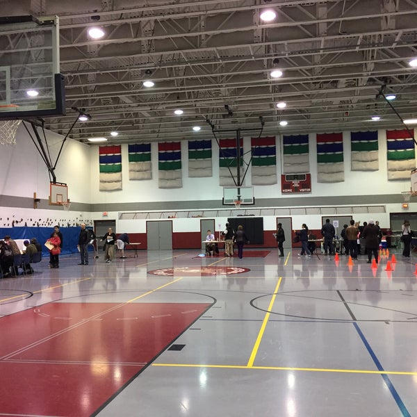 Cora Kelly STEM School - Alexandria, VA