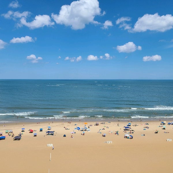 Photos at SpringHill Suites by Marriott Virginia Beach Oceanfront ...