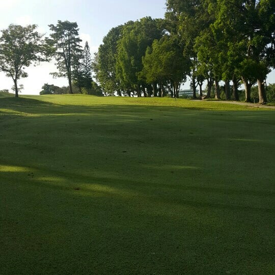 Bukit Banang Golf Club - Arts and Entertainment