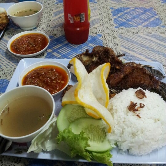 nasi ayam penyek special - 2 tips