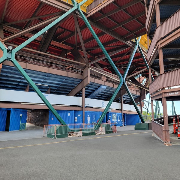 Aloha Stadium - Stadium
