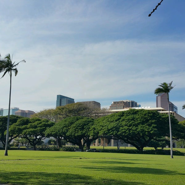 Kalanimoku Building - DAGS - Government Building in Downtown Honolulu