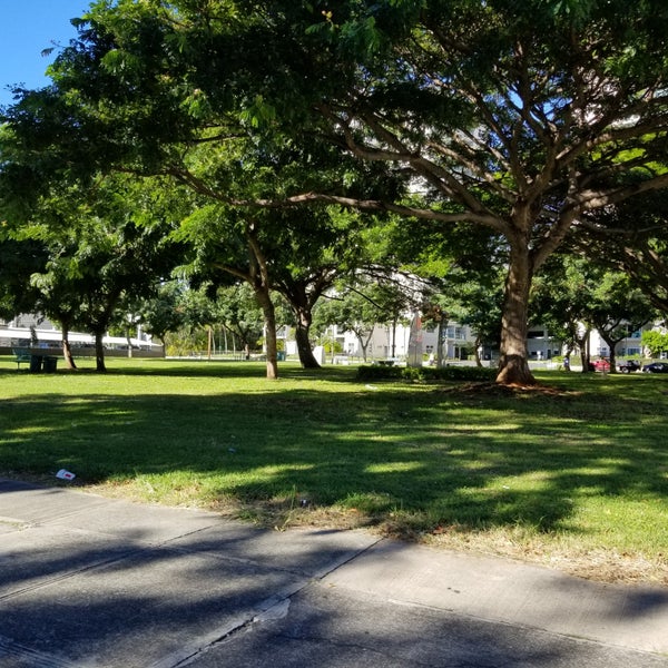 Pawaa In-Ha Park - Playground in Ala Moana - Kakaako
