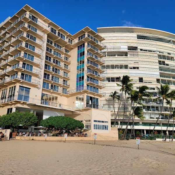 Photos at Kaimana Beach Hotel - Diamond Head - Kapahulu - St. Louis ...