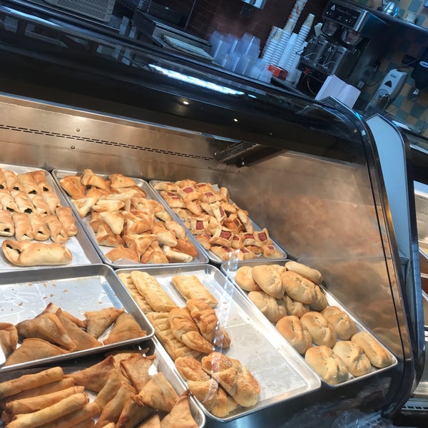 Photos at New Yasmeen Bakery - 23 tips