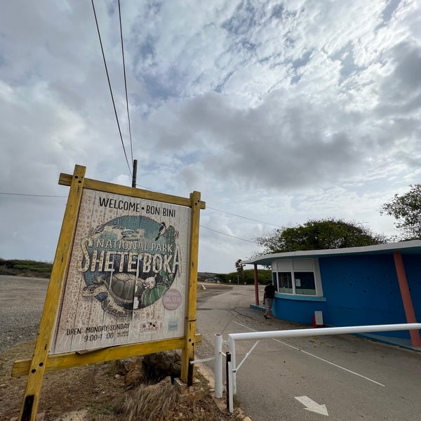 Shete Boka National Park - National Park in Sabana Westpunt