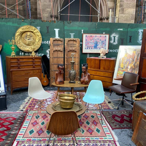 Chelsea Antiques Flea Market - NoMad - 11 tips from 812 visitors