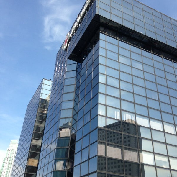 Photos at Atrium Mulia Telkomsel - Jakarta Selatan - 12 tips