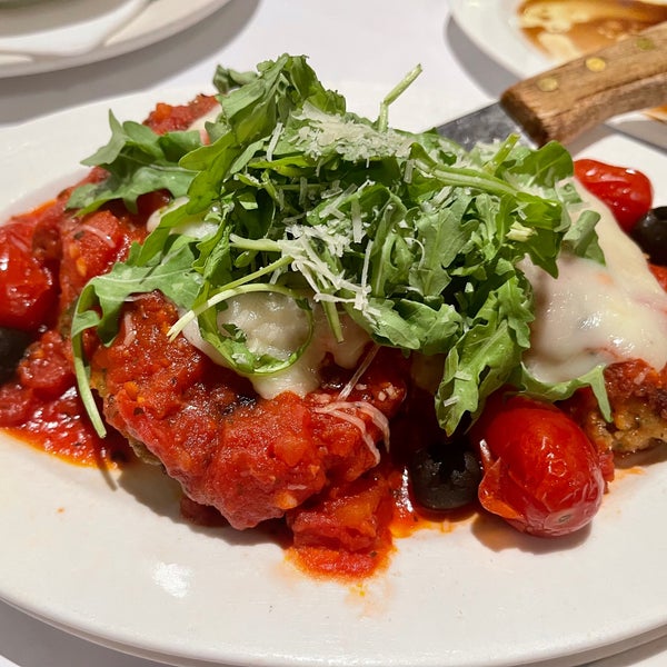 Amaroni's - Italian Restaurant