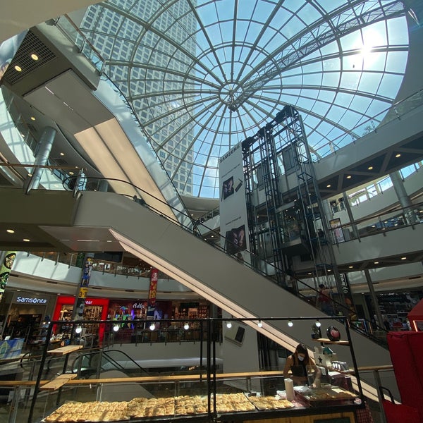 Photos at Azrieli Center Mall (קניון עזריאלי) - תל אביב-יפו, תל אביב