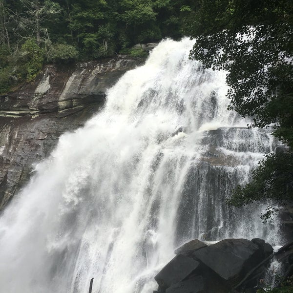 Rainbow falls - 4 tips from 141 visitors