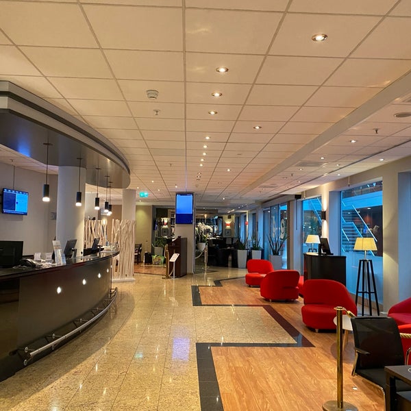 Ramada Encore Geneve "La Praille" - 18 tips from 816 visitors