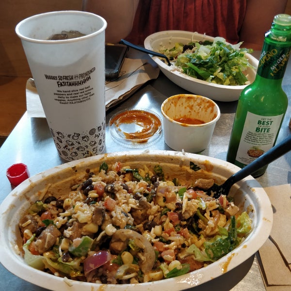 Chipotle Mexican Grill - Mexican Restaurant in Brooklyn Park - Maple Grove