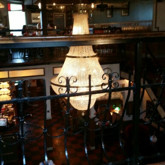 Photos at Salon de thé Cardinal / Cardinal Tea Room - Mile-End ...