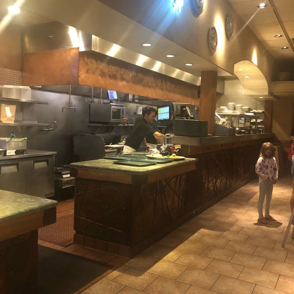 Aqui Cal-Mex - Mexican Restaurant