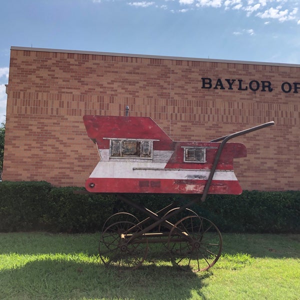 Hooper-Schaefer Fine Arts Center - Baylor University - 3 tips from 248 ...