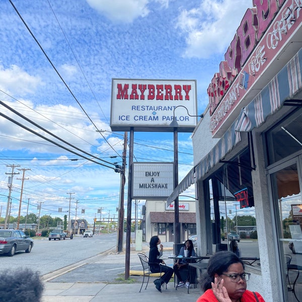 Mayberry Restaurant - 119 W Lexington Ave