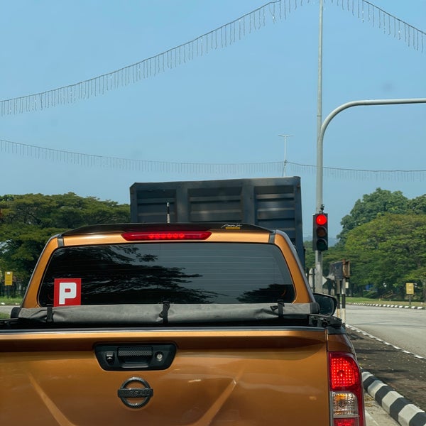 Simpang Empat Traffic Light Gebeng - 6 tips from 158 visitors