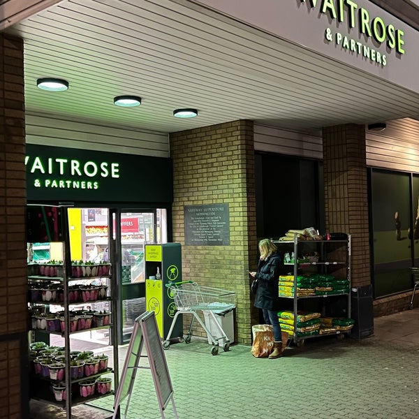 Photos at Waitrose & Partners - Morningside - 145 Morningside Road