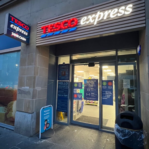 Tesco Express - Lochrin - 32 Earl Grey St