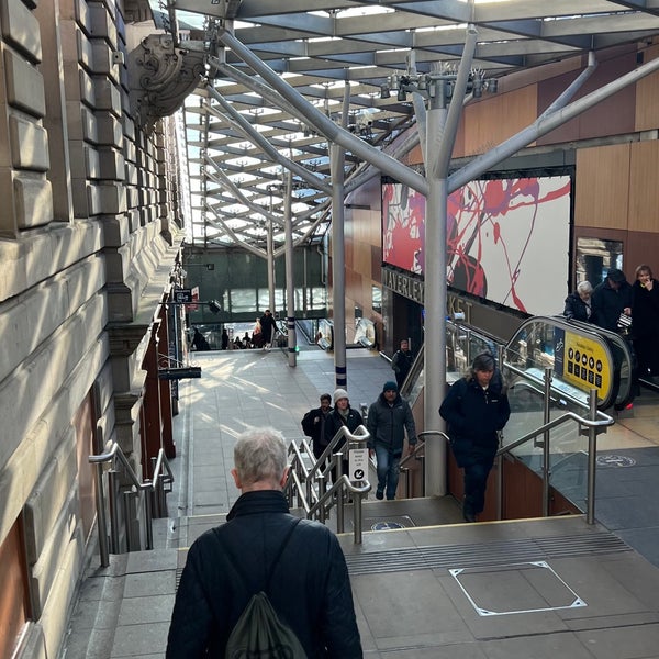 Waverley Steps - Waverley Station - Edinburgh, City of Edinburgh