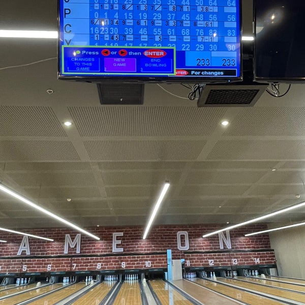 SM Bowling Centre - Bowling Alley