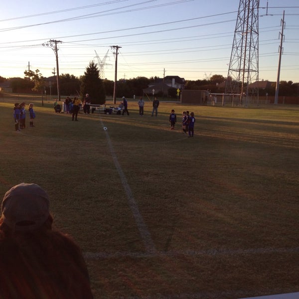 Photos at Archgate Park - 2 tips