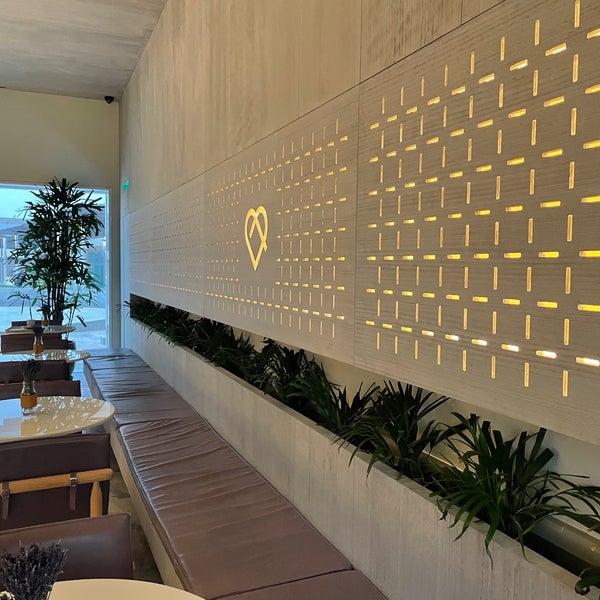 Bartone - حولي, Ḩawallī