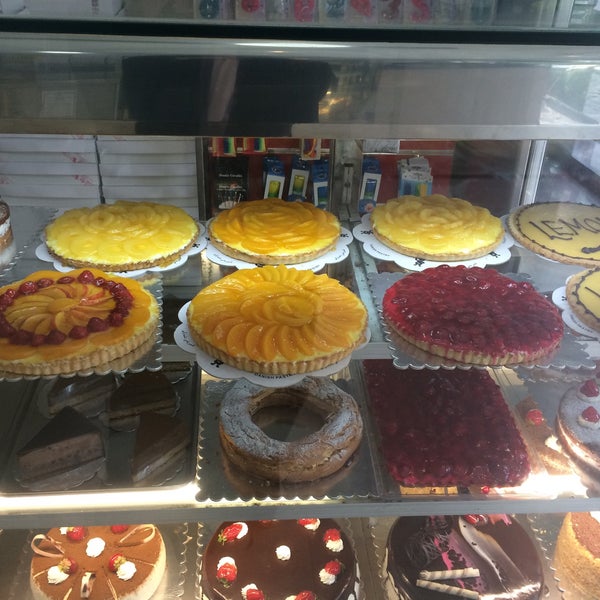 Danmarki Pastry Shop | شیرینی دانمارکی - منطقه ۳ - 110 tips from 680 ...