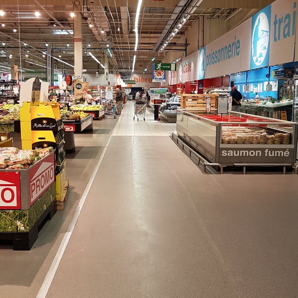 Cora - Supermarket in Moulins-lès-Metz