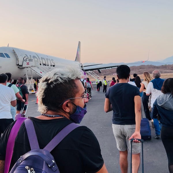 Photos at Aeropuerto Internacional de Bahías de Huatulco (HUX) - 178 tips