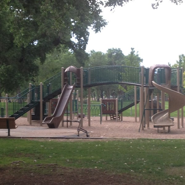 Kit Carson Park - Park in Albuquerque