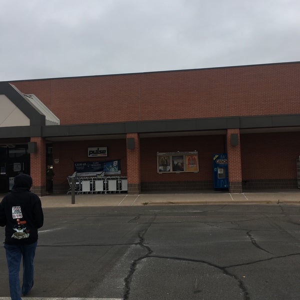 Goodfellow AFB Commissary - 110 Valiant St