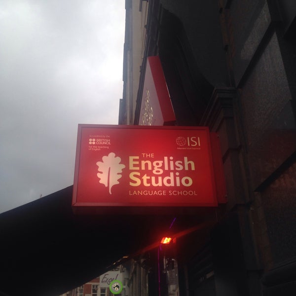 English Studio - Student Center in London