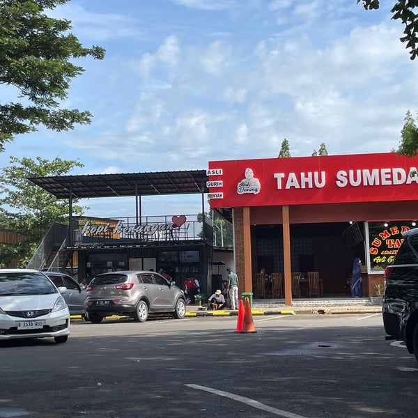 Rest Area KM 88B - Jalan Tol Cipularang