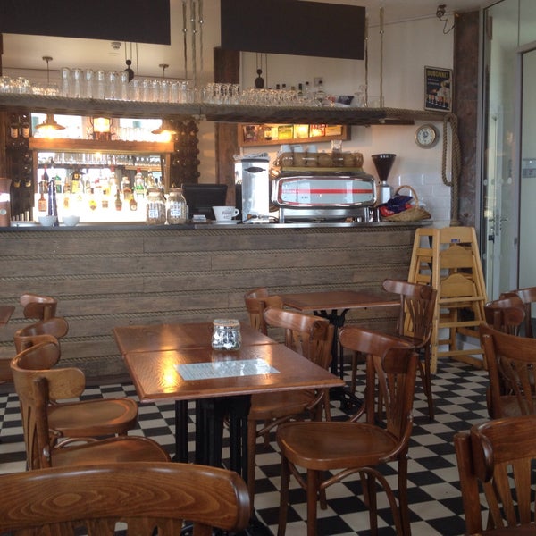 Bandstand Cafe - Café in Montpelier