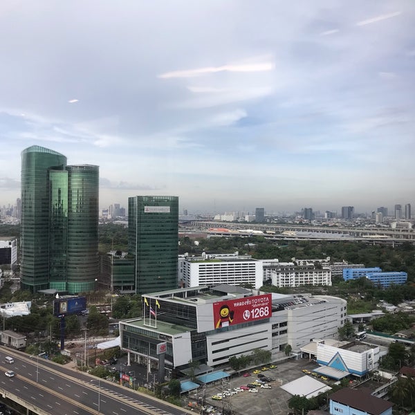 Photos at Shinawatra Tower III (ชินวัตร ทาวเวอร์ 3) - 20 tips