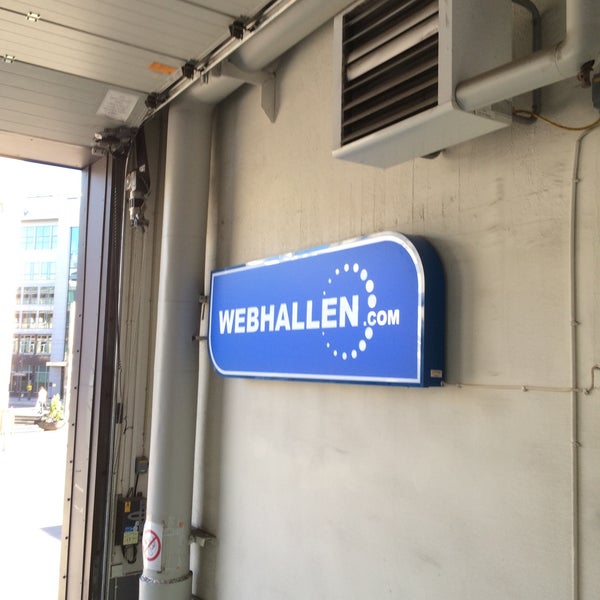 Webhallen (Now Closed) - Solna, Storstockholm