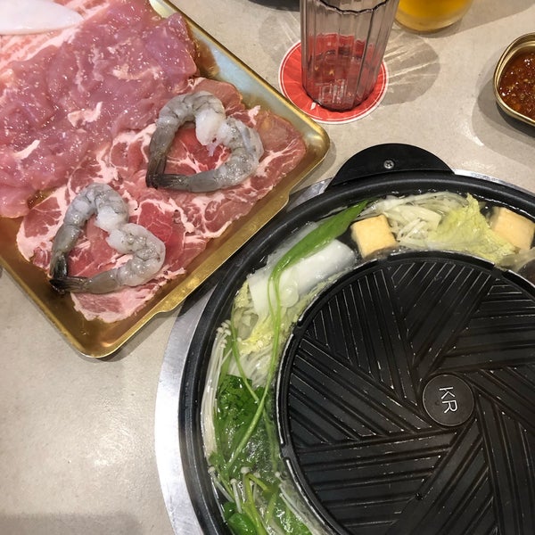 เฮ หมูกระทะ (Hey Mookrata) - 240 Soi Charoen Nakhon 10