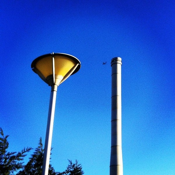 Purley Way Centre - Shopping Plaza in Croydon