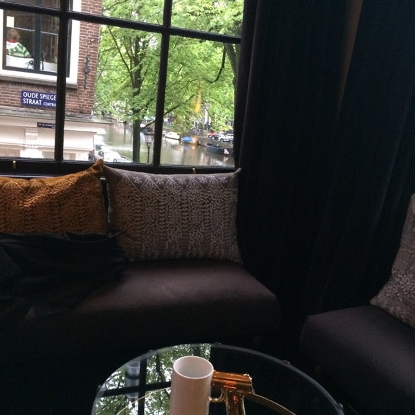 Maison Rika - Bed and Breakfast in Grachtengordel-West