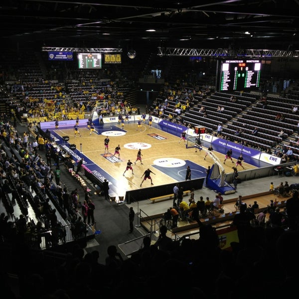 Große EWE Arena - Basketball Stadium