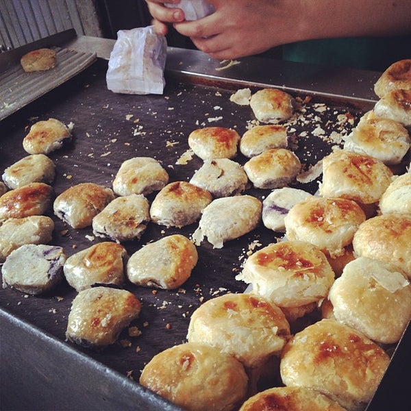 Vienna Bakery - Bakery in Manila